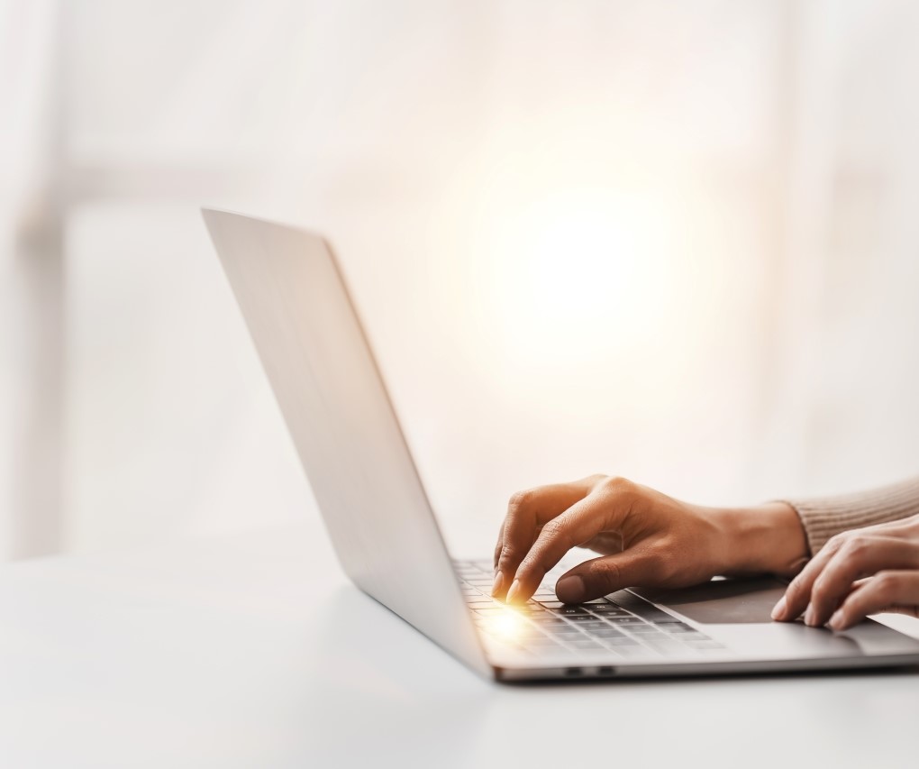 Enhance Office Efficiency with Desk Booking Software